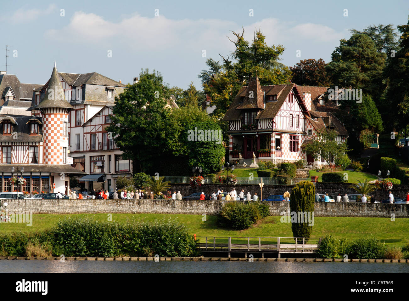 Bagnoles de l'Orne, lake (Orne, Normandy, France Stock Photo - Alamy