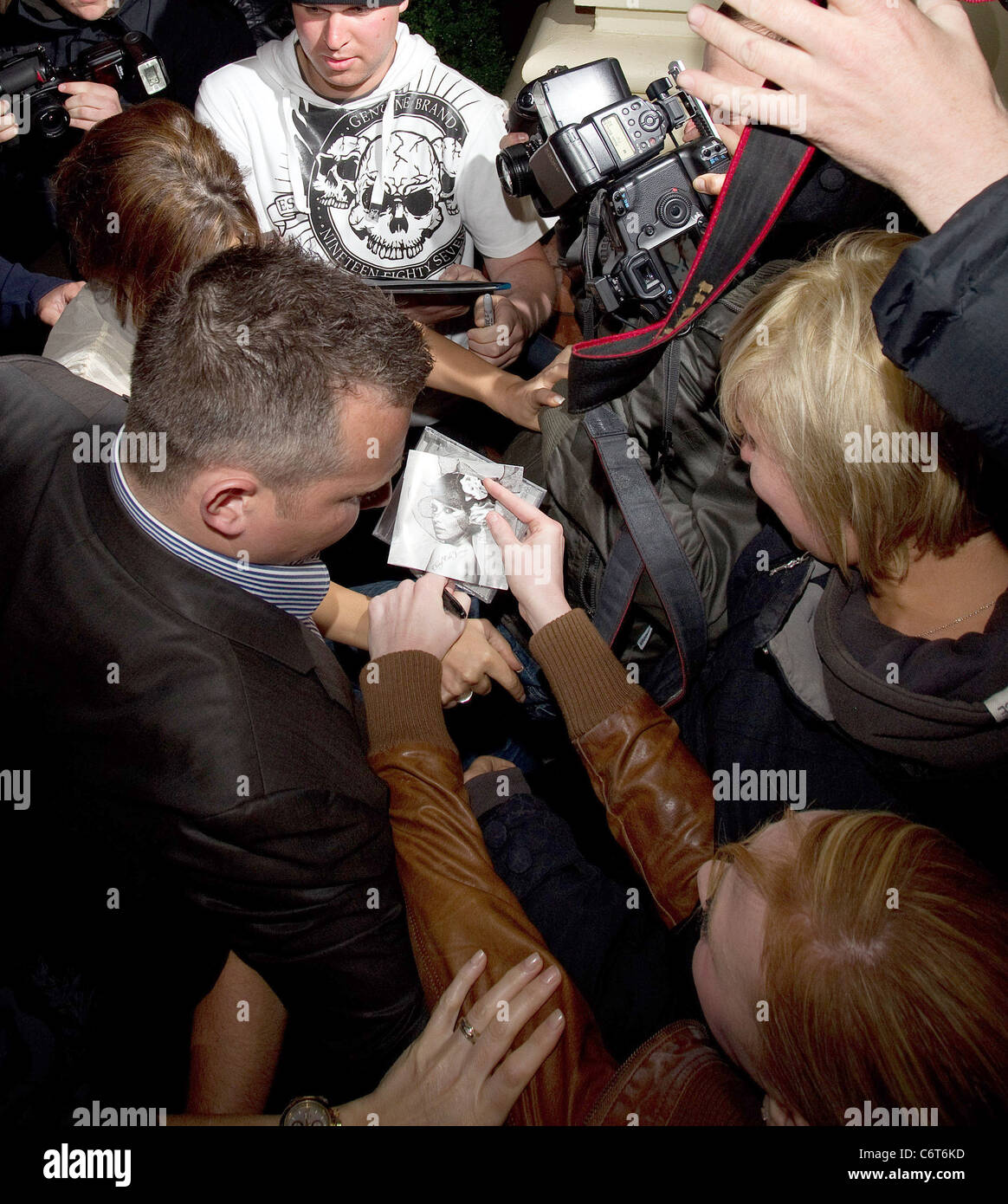 Obsessive fan hi-res stock photography and images - Alamy