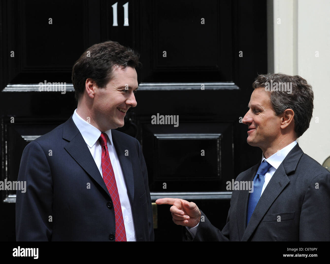 US Treasury Secretary Timothy Geithner (R) meets Chancellor George ...