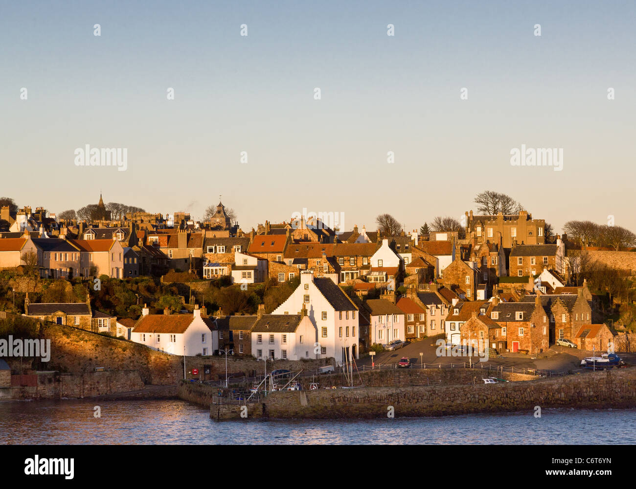 Crail harbour winter hi-res stock photography and images - Alamy