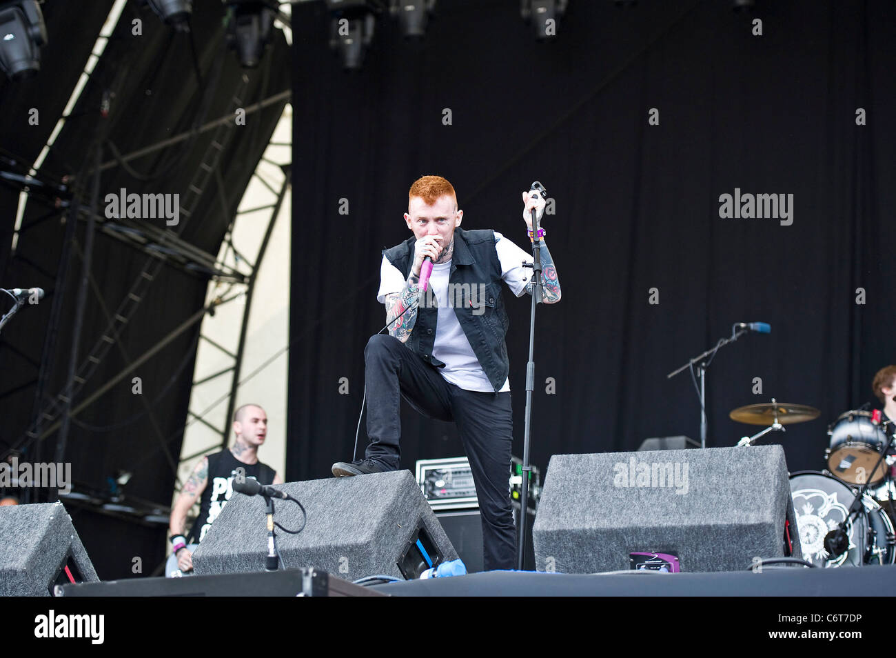 Frank carter gig hi-res stock photography and images - Alamy