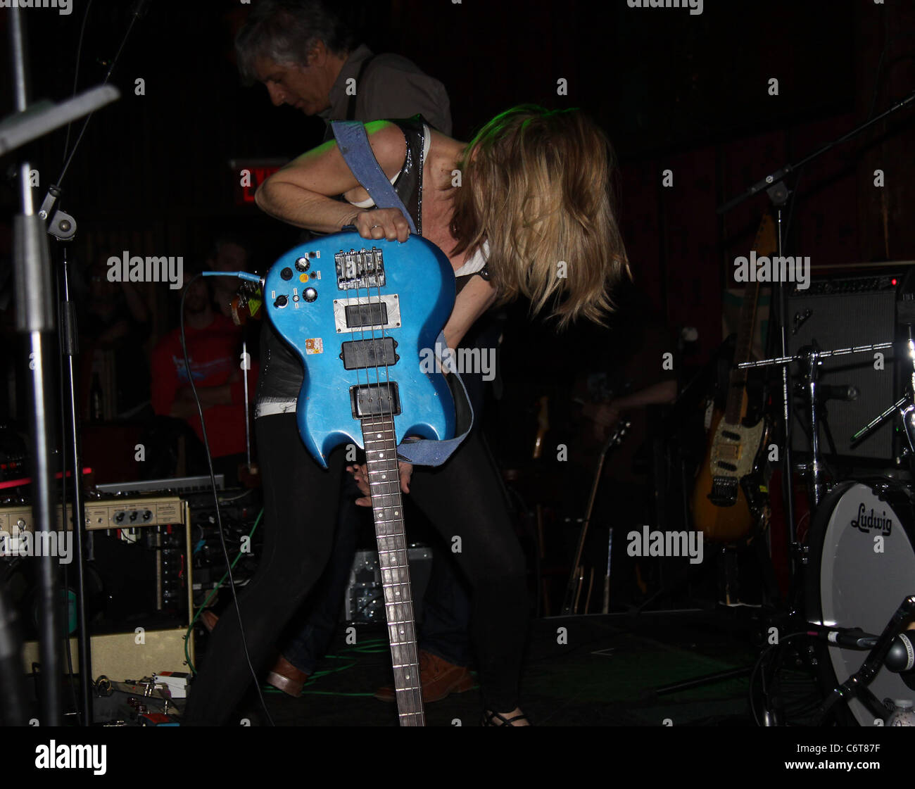 Sonic youth, kim gordon hi-res stock photography and images - Alamy
