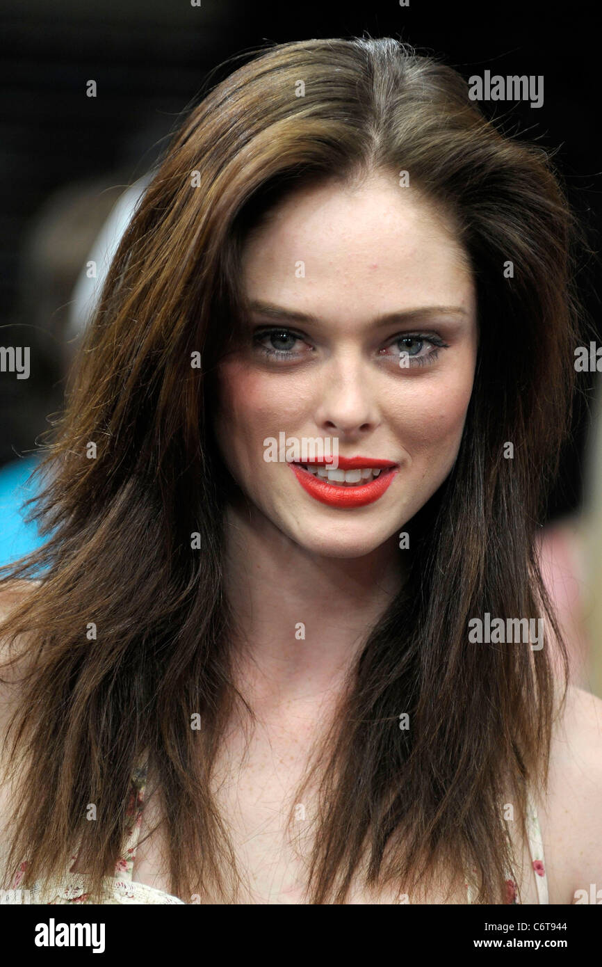 Canadian supermodel Coco Rocha appearances on Much Music's MuchOnDemand ...