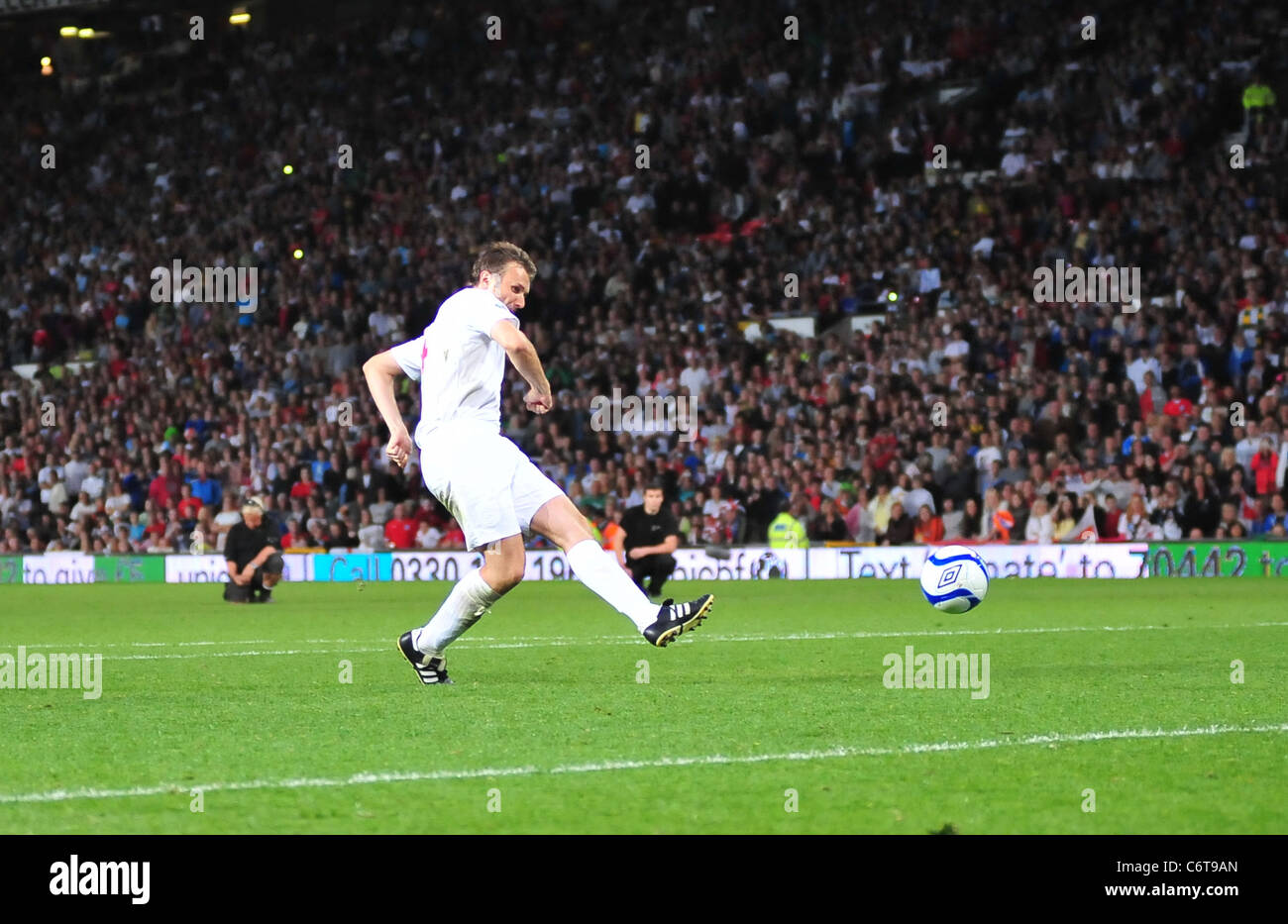 Unicef soccer aid match old trafford hi-res stock photography and ...