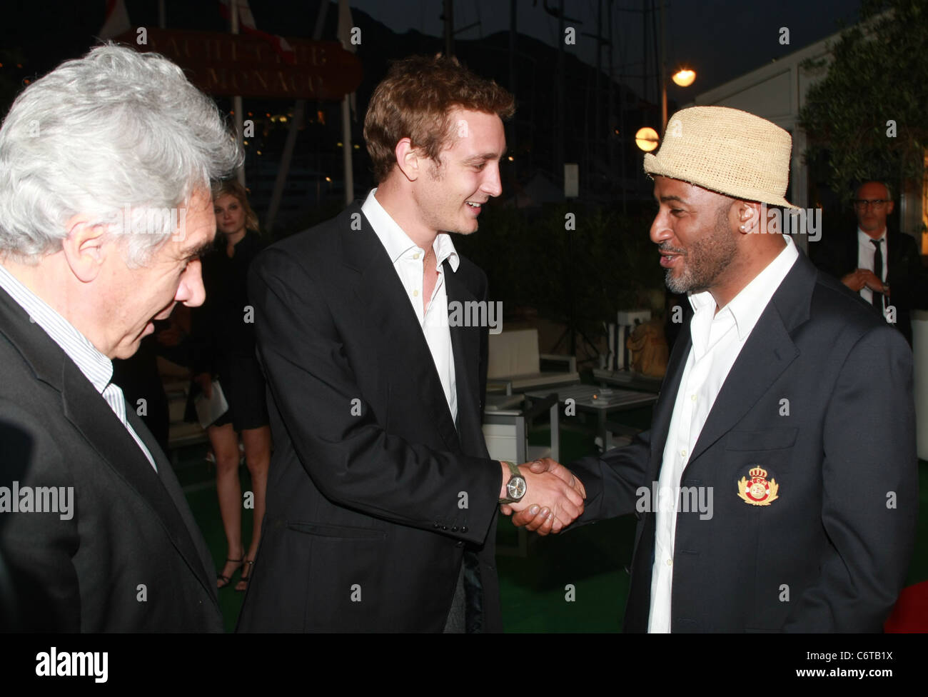 Pierre Casiraghi and Doze Green Graffiti Au Yacht Club De Monaco, paint ...