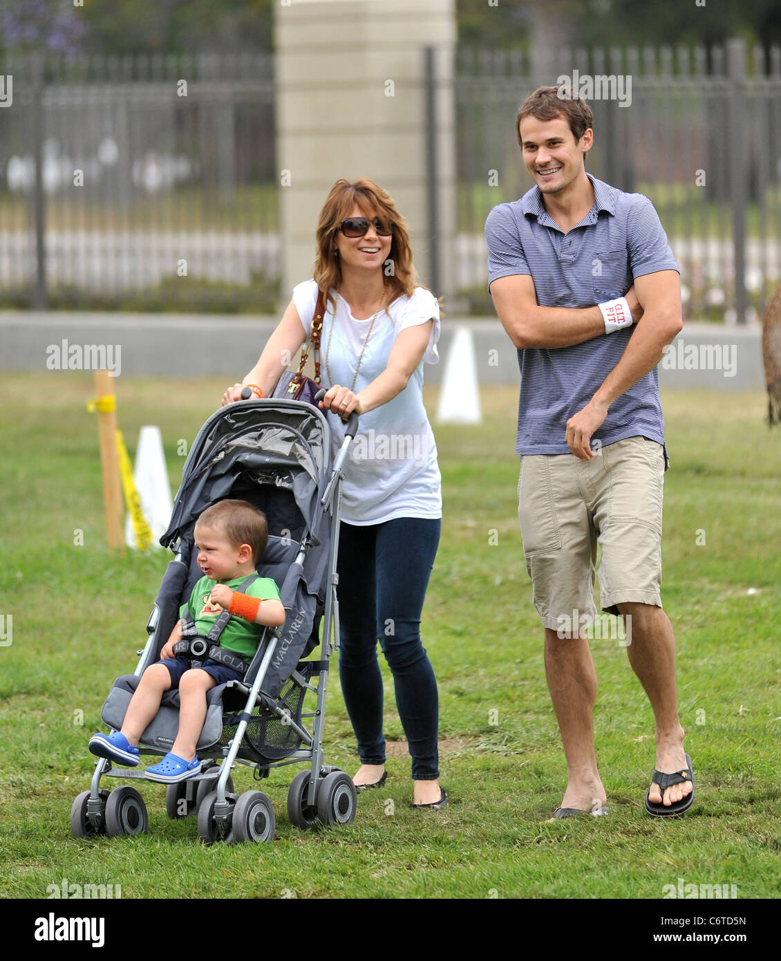 Mary Lynn Rajskub Husband Sonce Leroux Gallery Presents Mary Lynn