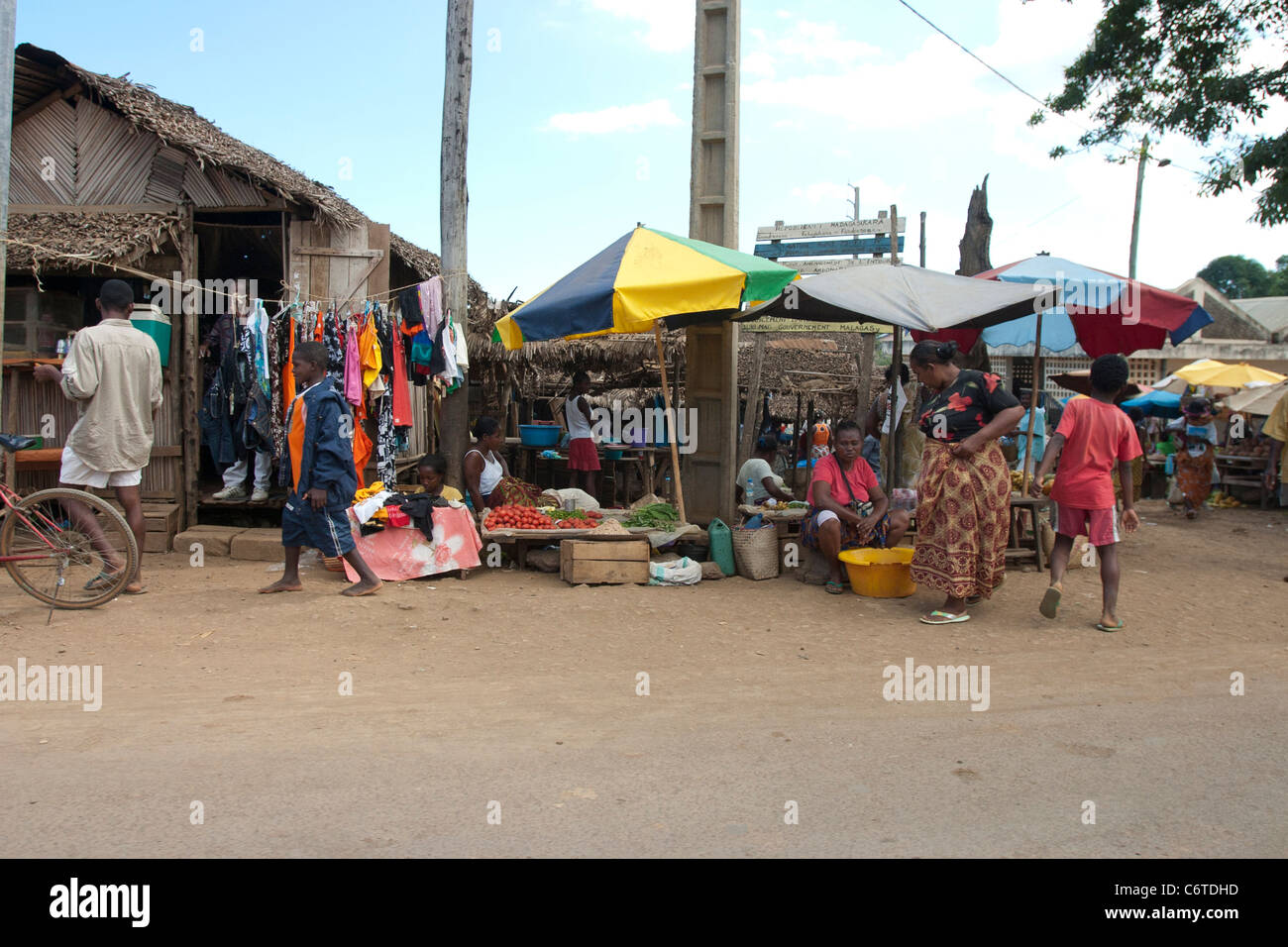 Market hell ville nosy madagascar hi-res stock photography and images ...