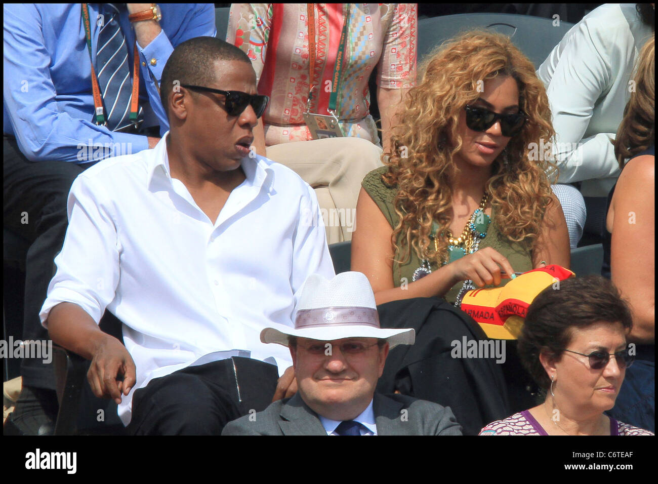 Jay-Z and Beyonce Knowles Celebrities watch the men's final match ...