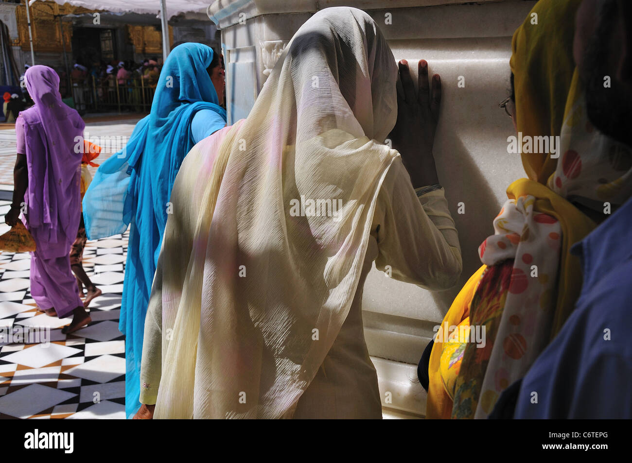 Golden temple complex amritsar hi-res stock photography and images - Alamy