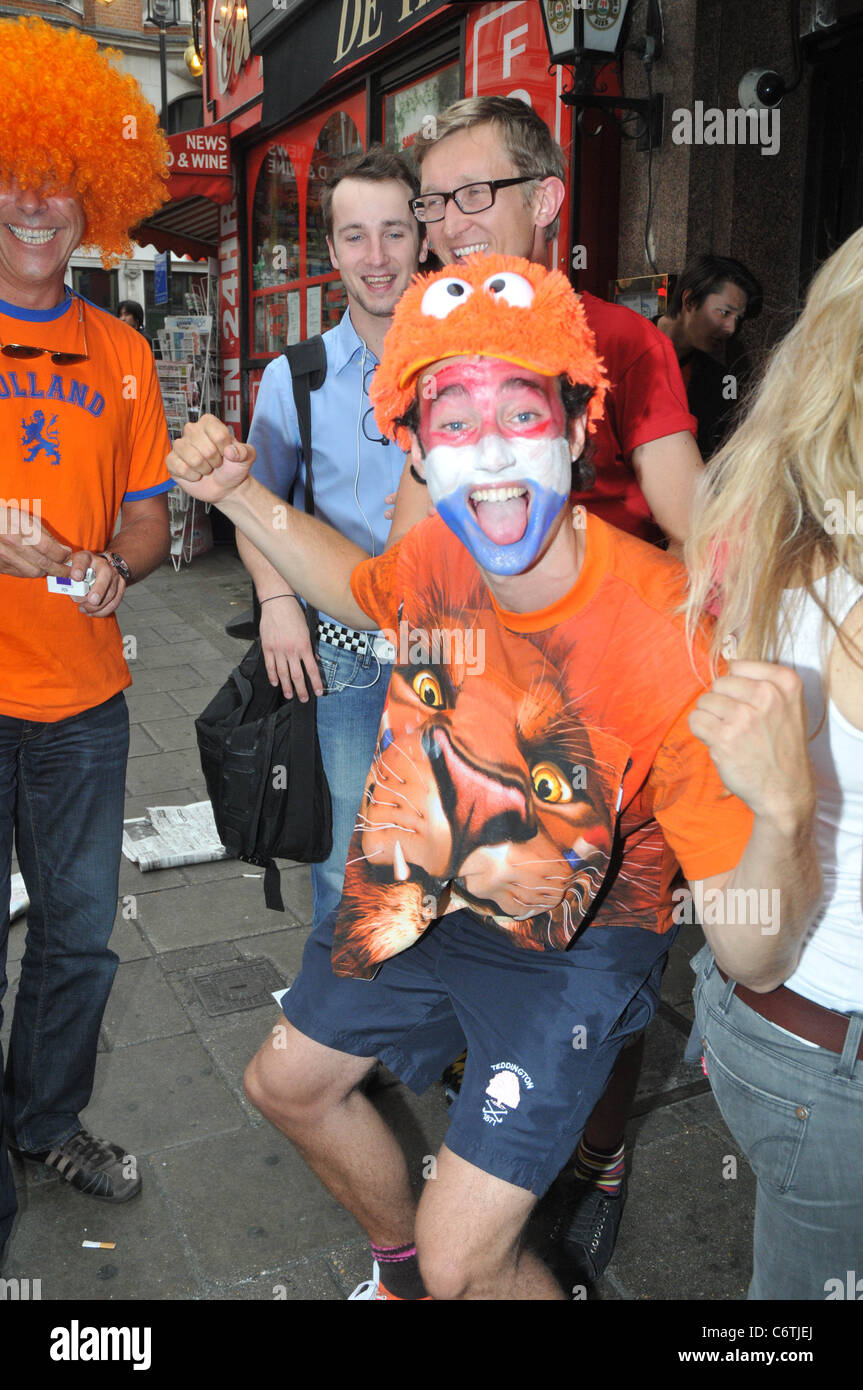 Dutch football fans gather at the De Hems pub in central London ahead ...
