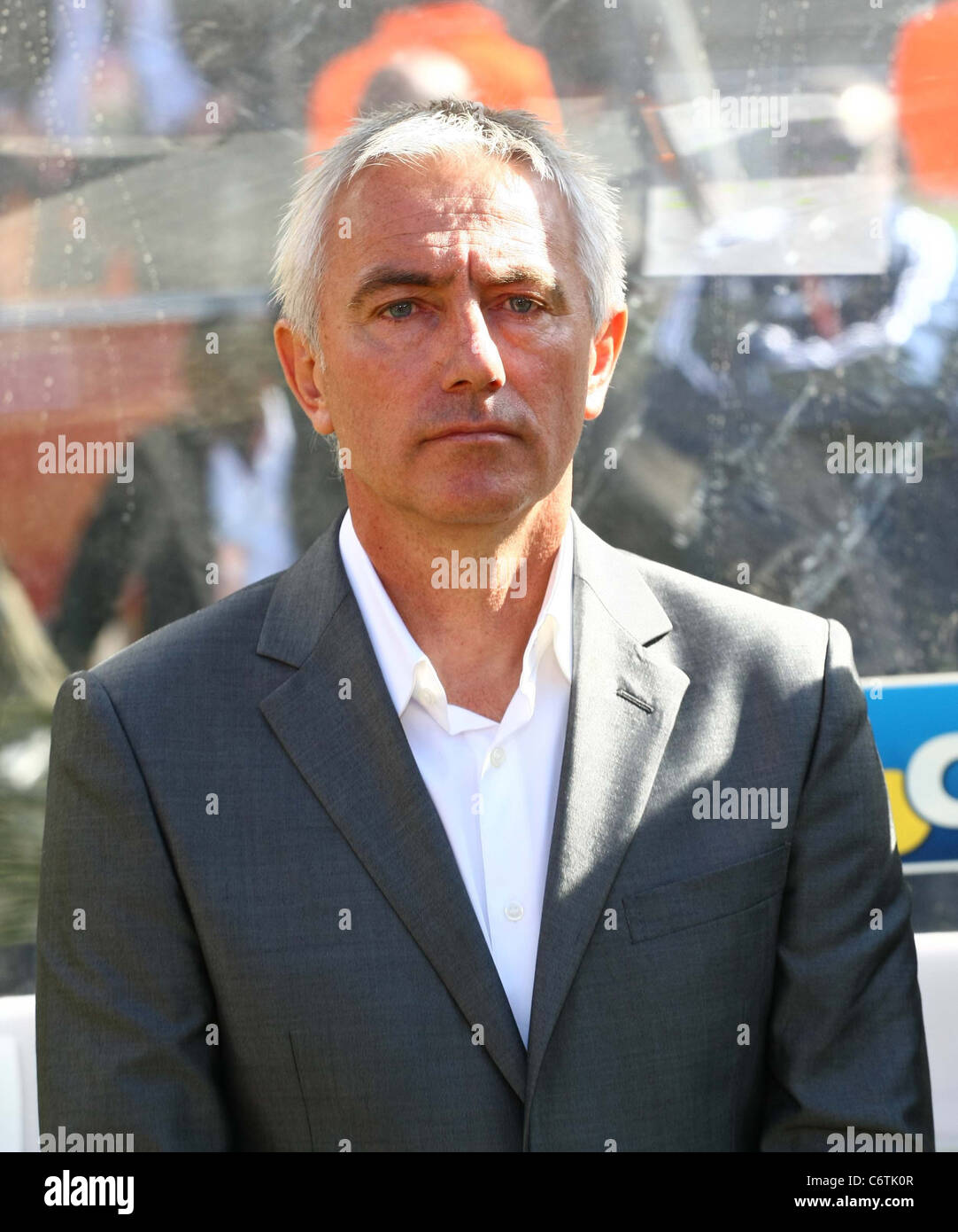 Dutch coach Van Marwijk 2010 FIFA World Cup - Netherlands vs Denmark (2 ...