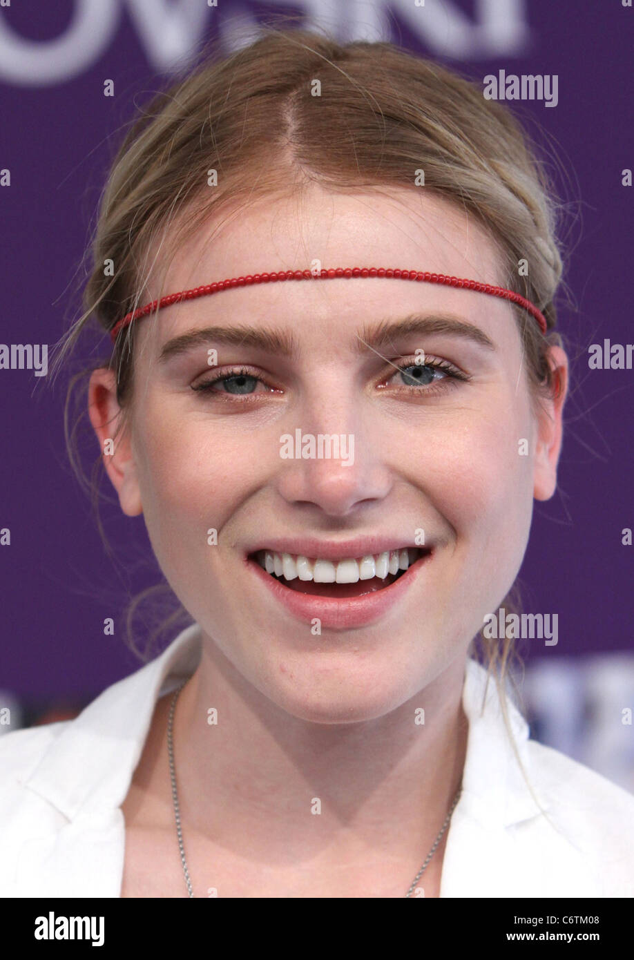 Model Dree Hemingway 2010 CFDA Fashion Awards at Alice Tully Hall ...