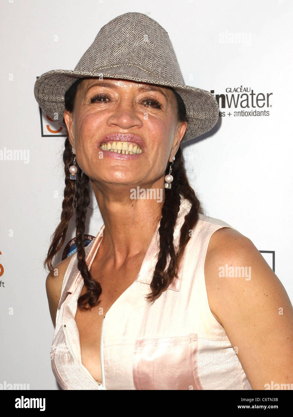 Rena owen hi-res stock photography and images - Alamy