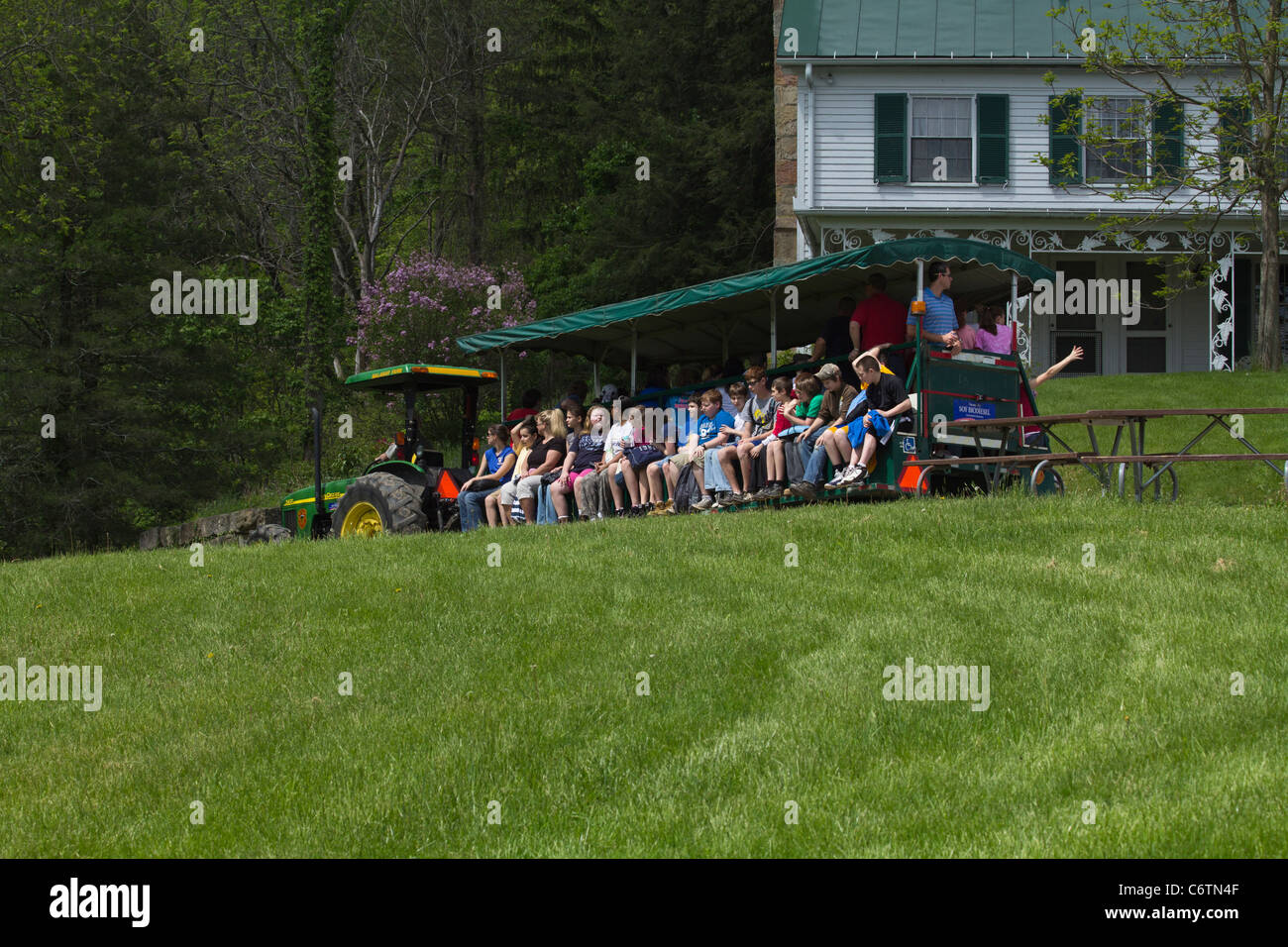 Farmland hi res hi-res stock photography and images - Alamy