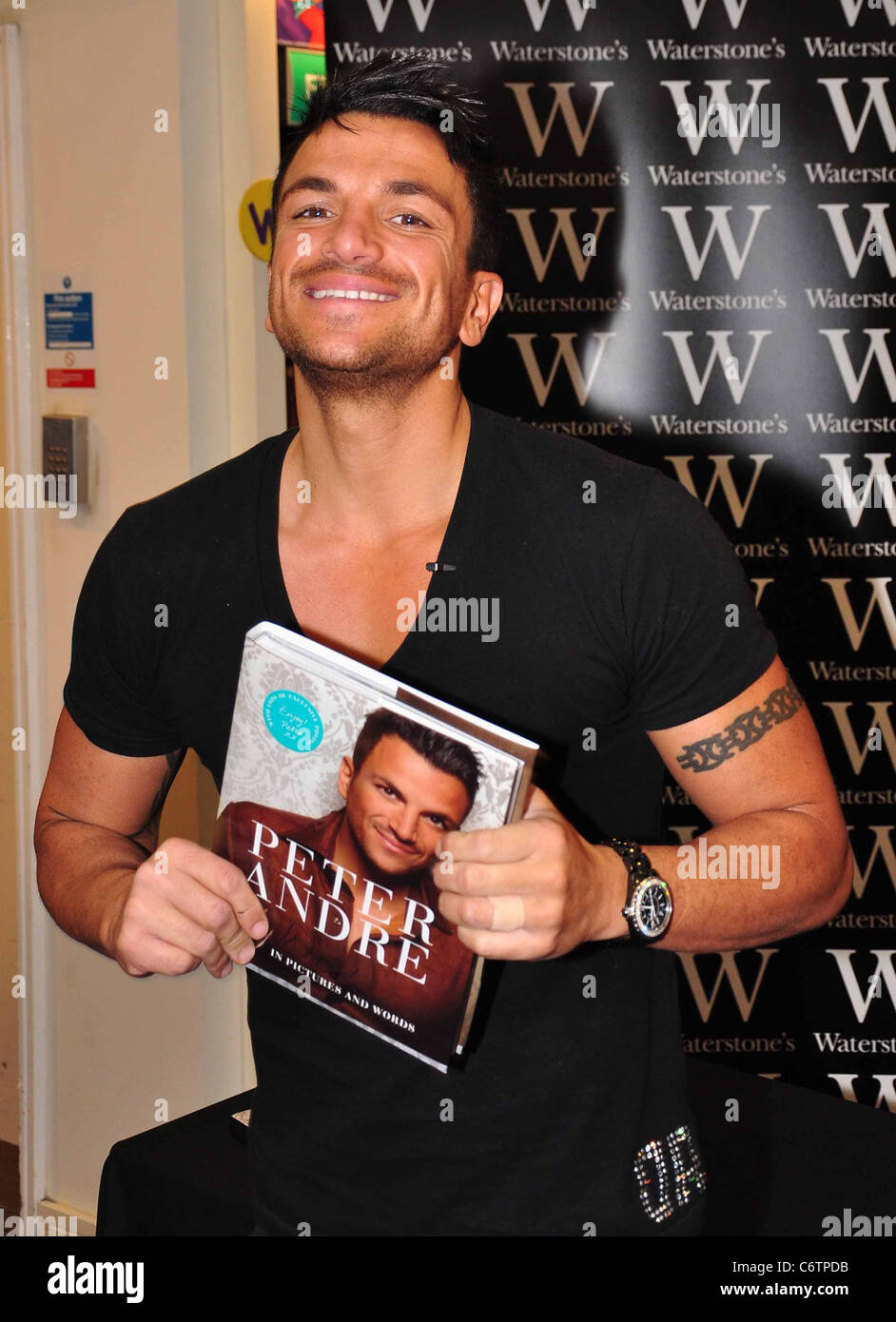 Peter Andre signs copies of his book 'My World' at Waterstones Ocean ...