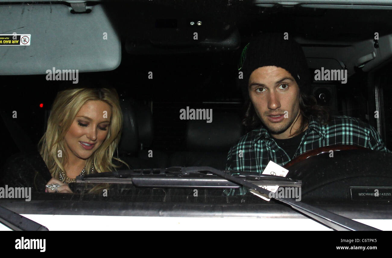 Stephanie Pratt leaves Beso restaurant with new boyfriend Josh Hansen ...