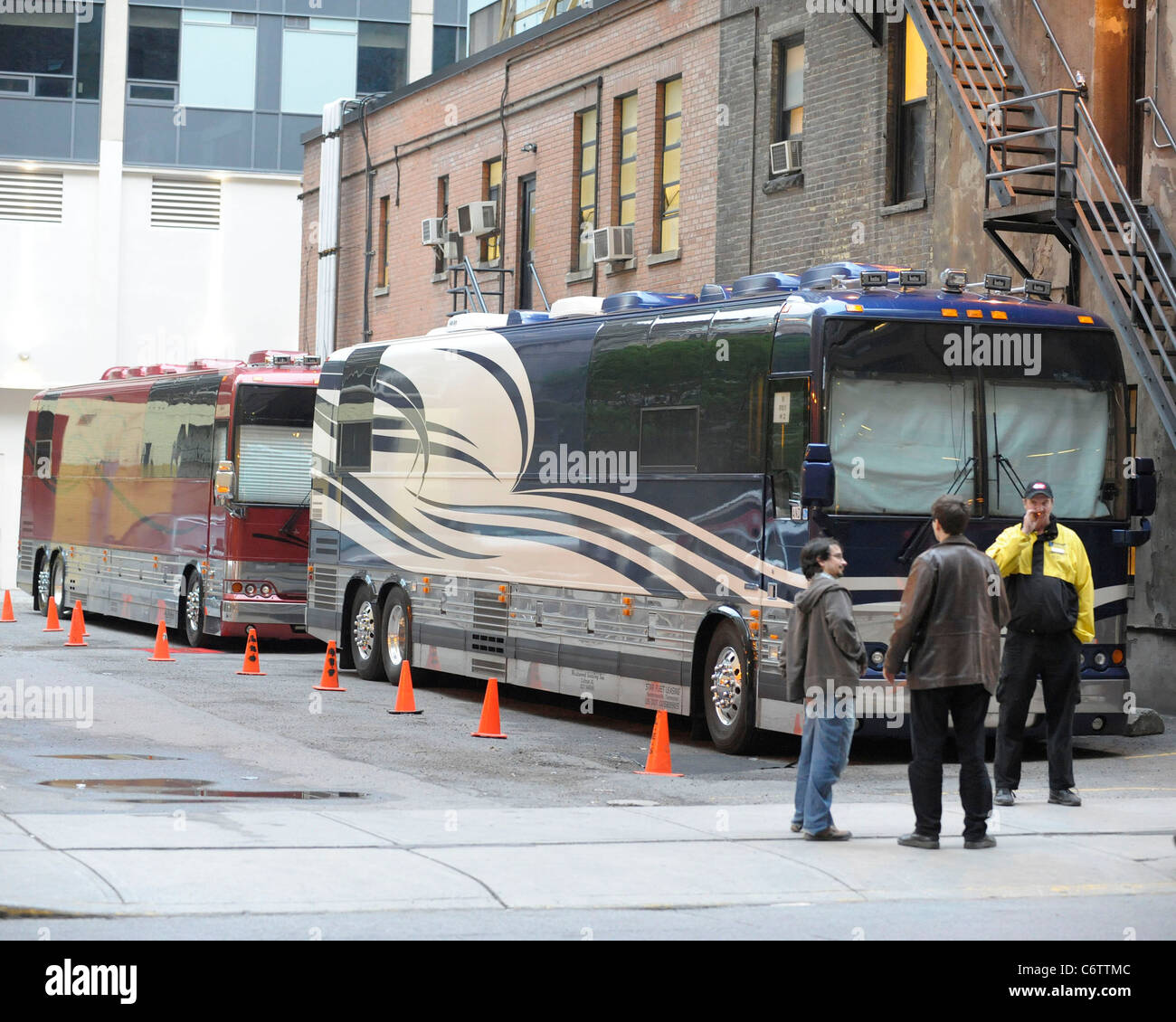 Tour bus of Conan O'Brien and cast 'The Legally Prohibited from Being ...
