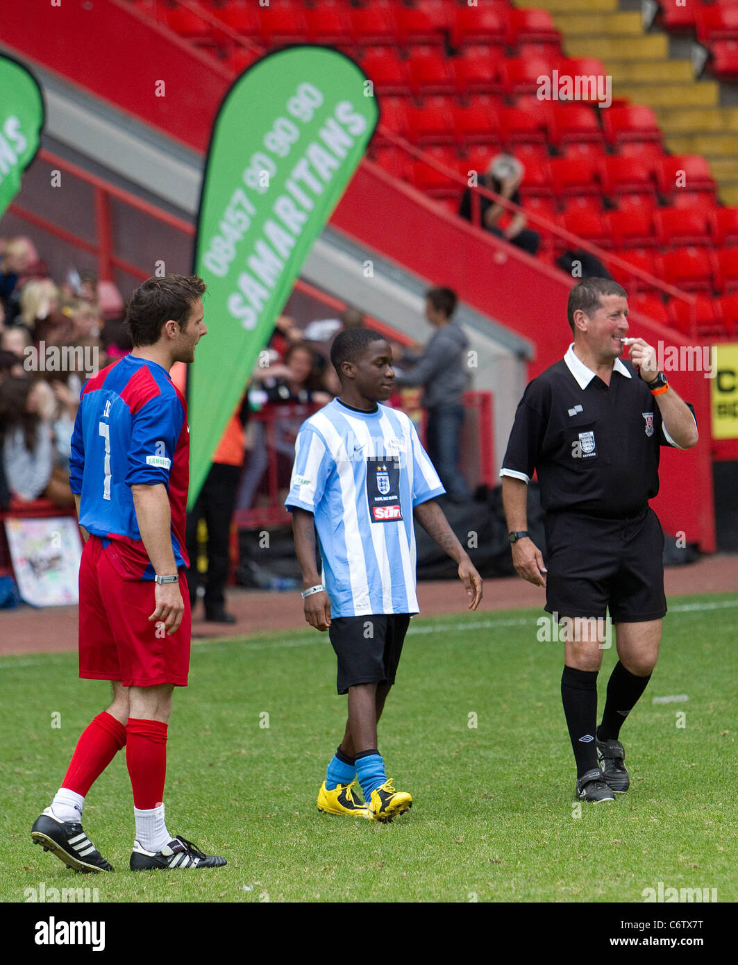 The Sun Bizarre Team and Celebrities - Tinchy Stryder Celebrity Soccer ...