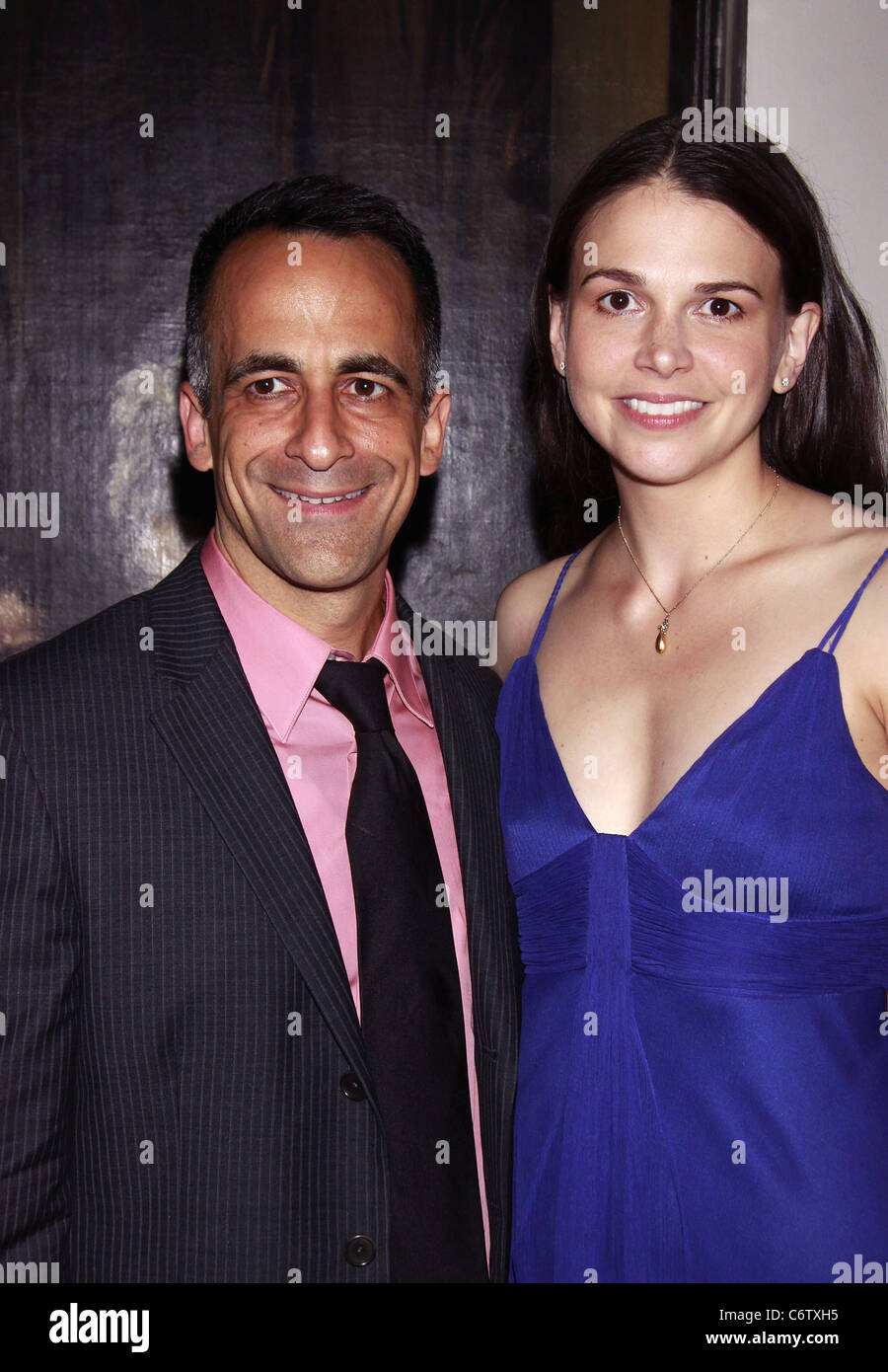 David Pittu and Sutton Foster Opening night reception for 'Sutton ...