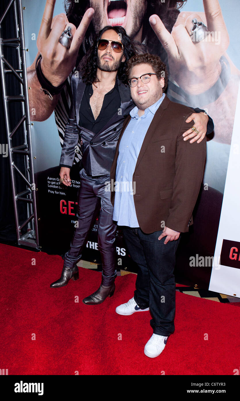 Jonah hill and russell brand hi-res stock photography and images - Alamy