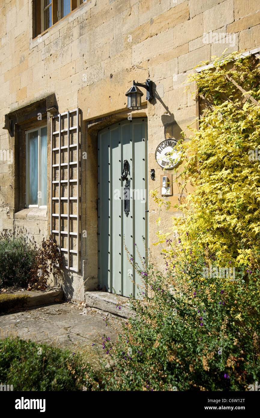 The quiet village of Mickleton, Gloucestershire, England, UK Stock ...