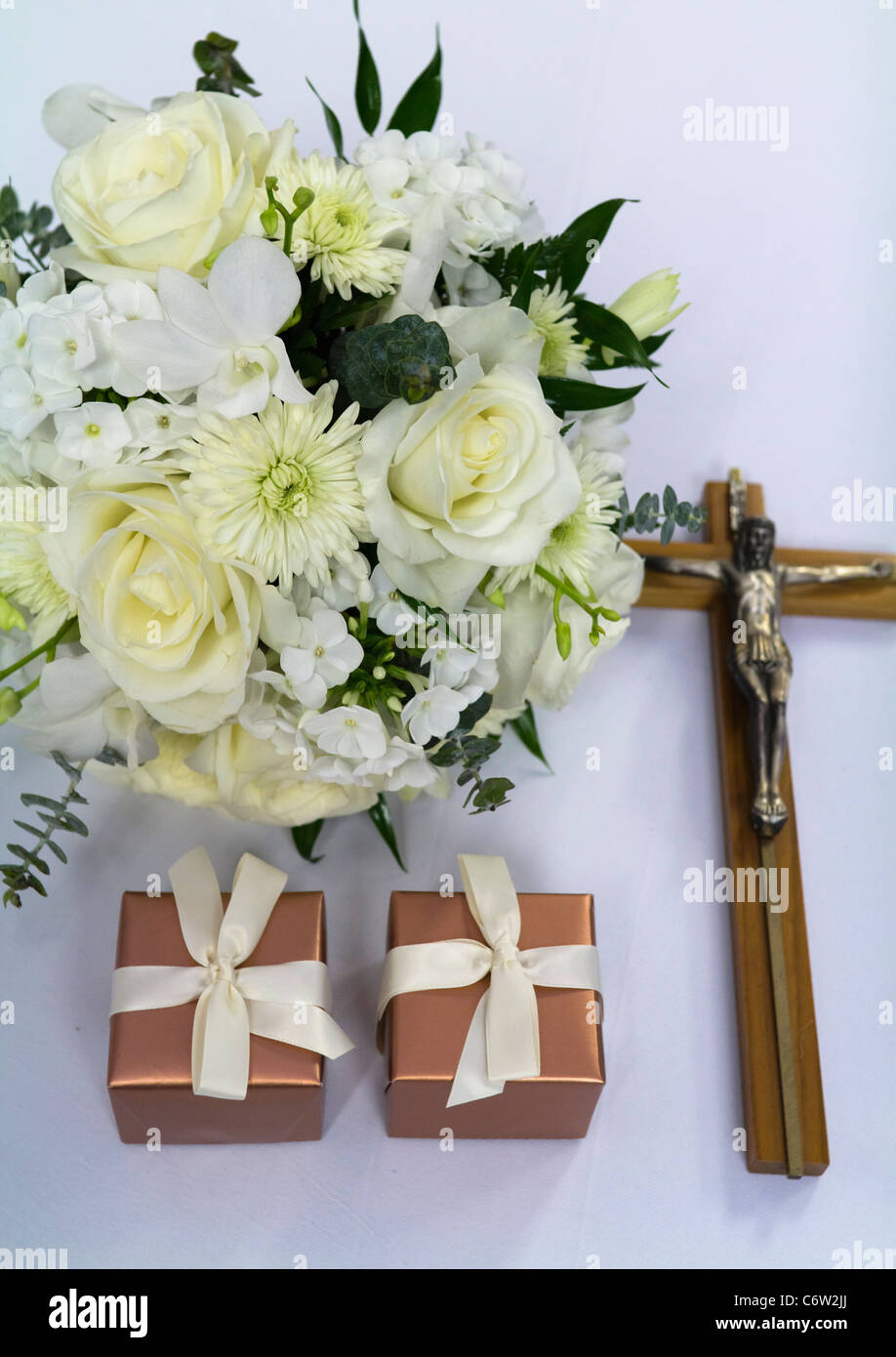 Presents hi res hi-res stock photography and images - Alamy