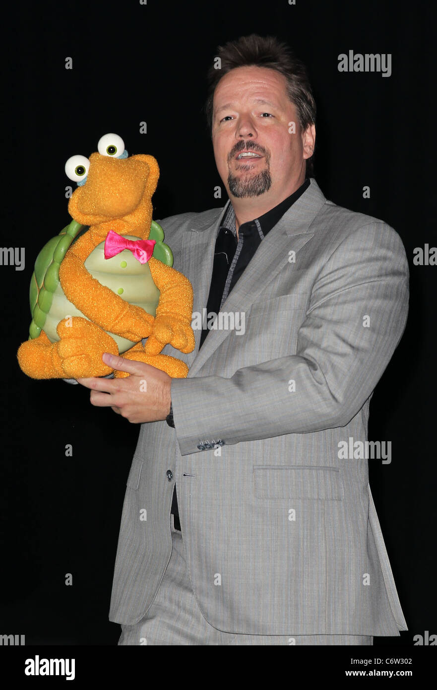 Terry Factor The Animal Foundation presents the 7th Annual 'Best In ...