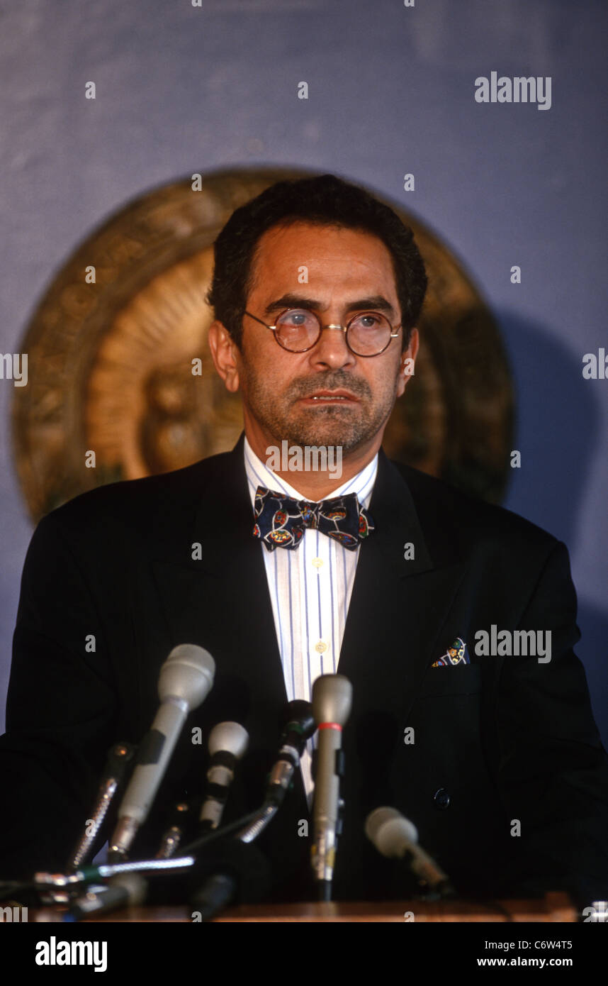 Jose ramos horta hi-res stock photography and images - Alamy