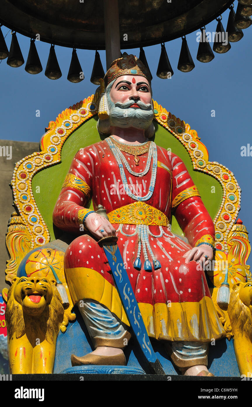 Sikh statue hi-res stock photography and images - Alamy