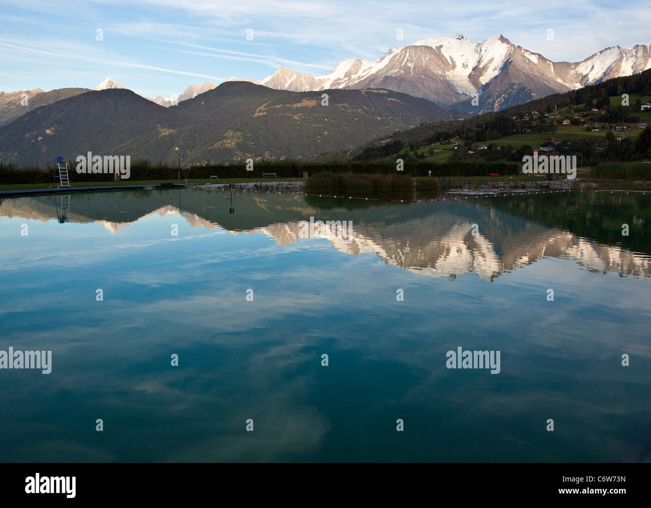 Combloux water hi-res stock photography and images - Alamy