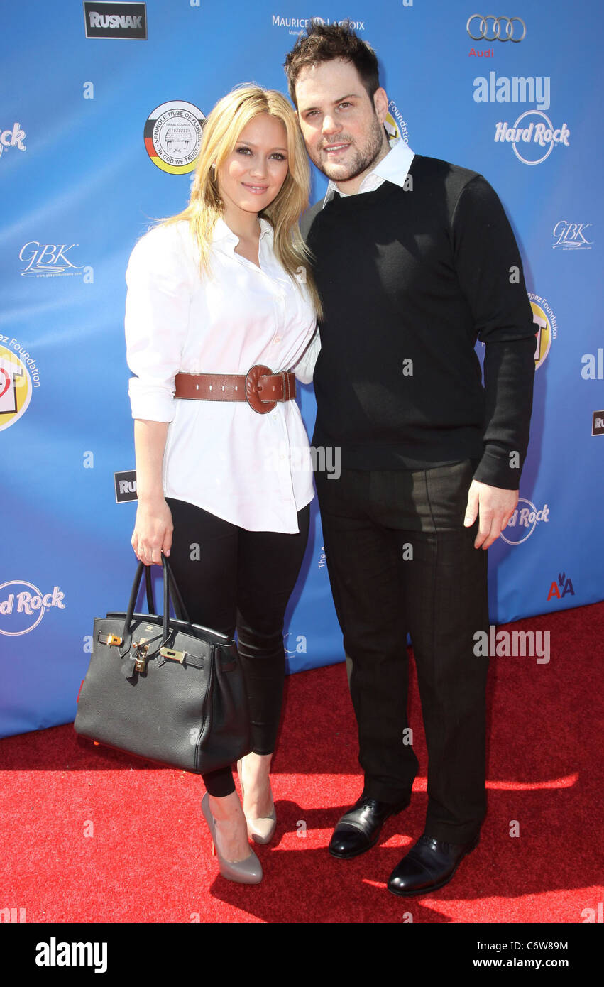 Hilary Duff and fiance Mike Comrie Launch of the Ann and George Lopez ...