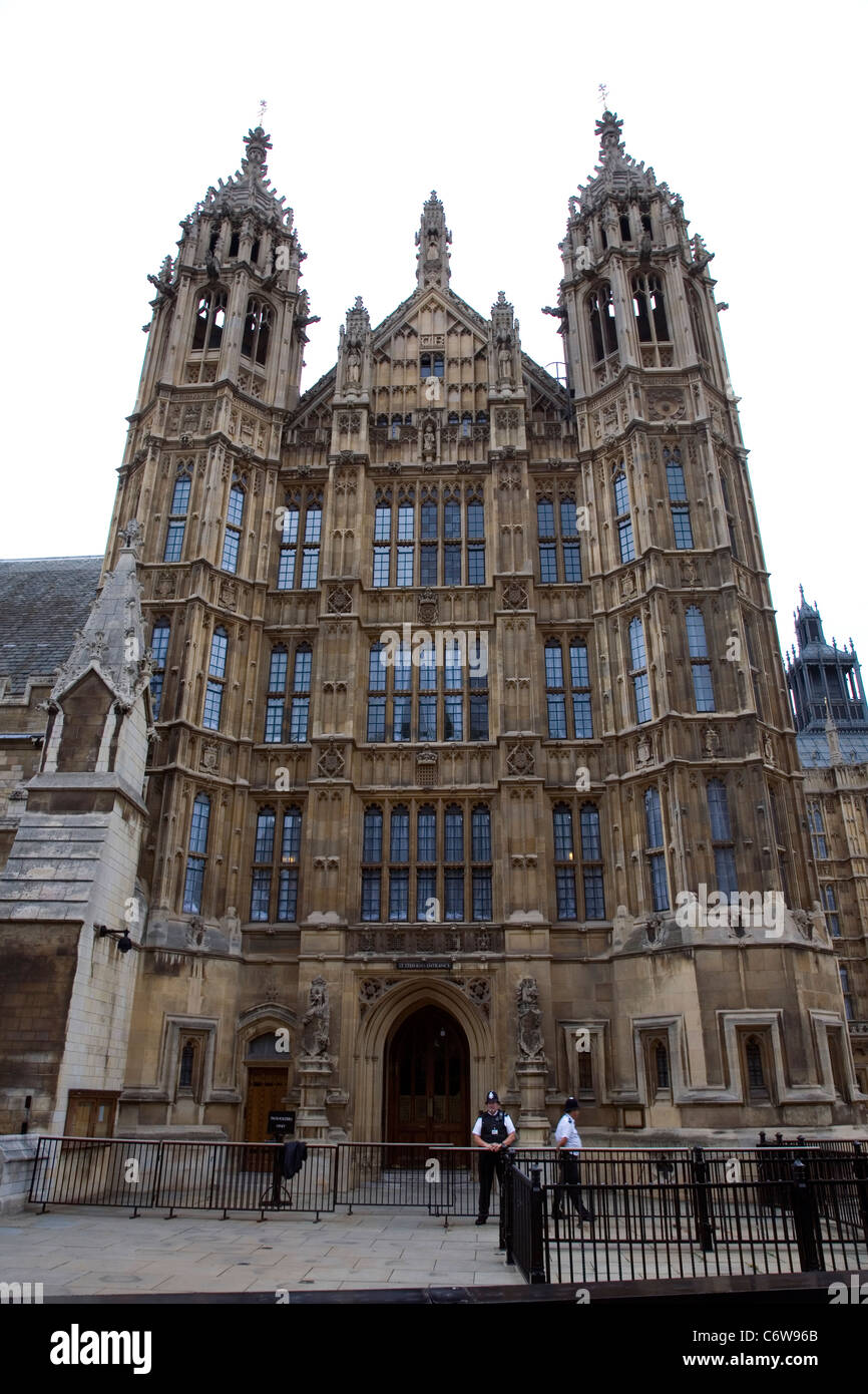 Palace of Westminster - St Stephen's Entrance Stock Photo - Alamy