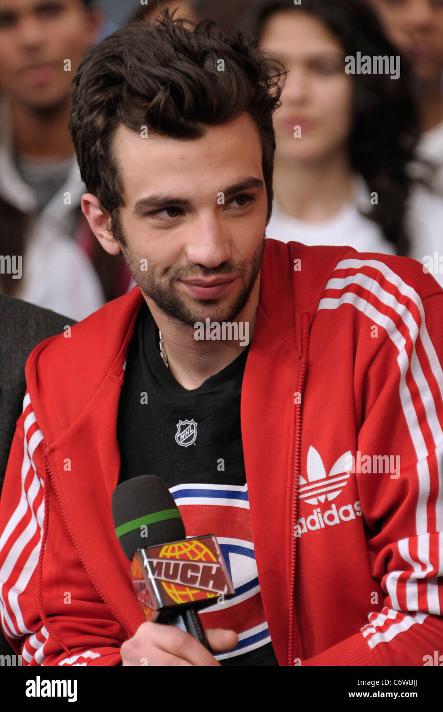 Jay Baruchel Jay Baruchel and Jacob Tierney make an appearance on ...