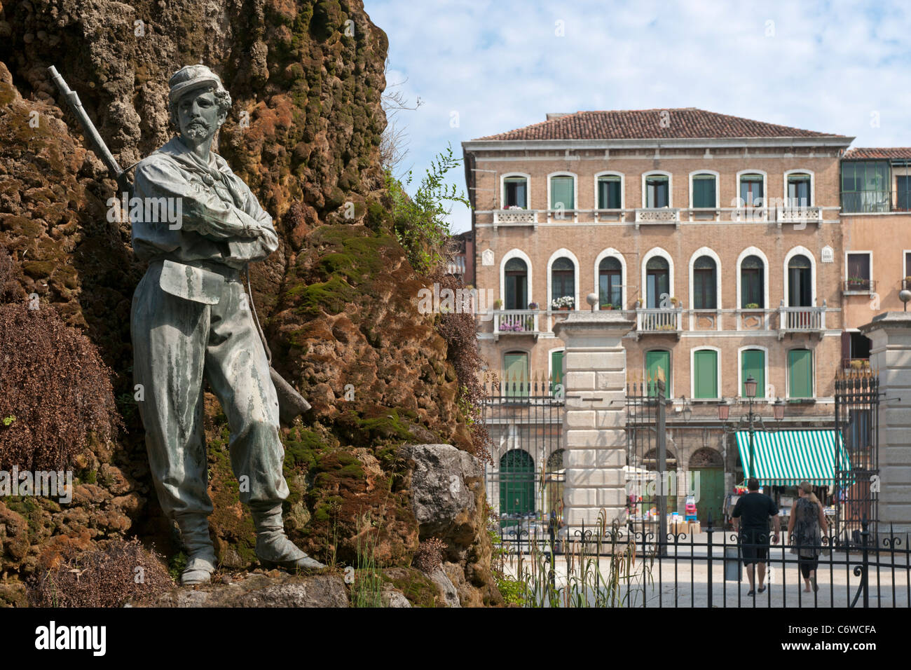 Statue of Garibaldi in Gardens off Viale Garibaldi, Venice Stock Photo ...