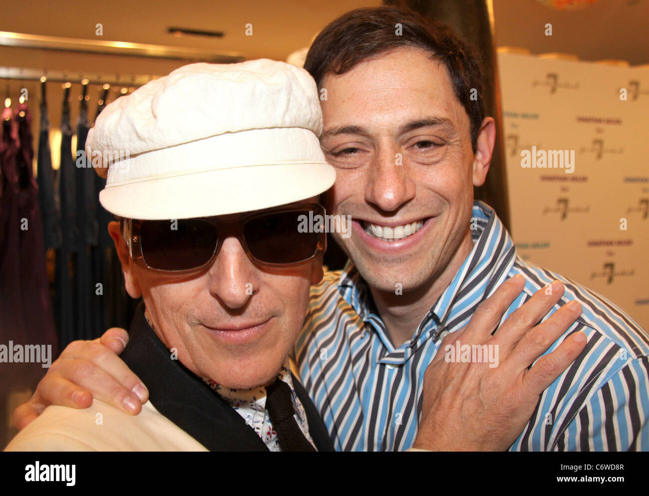Jonathan Adler and Simon Doonan at the Jonathan Adler for 7 For All ...