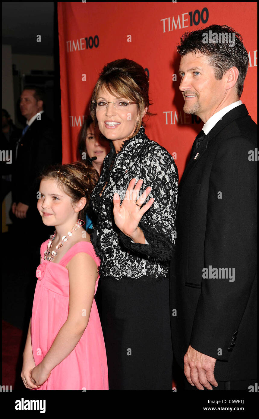 Sarah Palin, Todd Palin and Piper Palin 2010 TIME 100 Gala at the Time ...