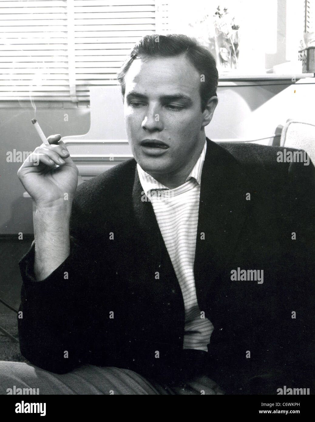 MARLON BRANDO US film actor about 1955 Stock Photo - Alamy