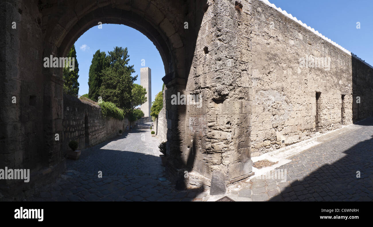 Porta castello hi-res stock photography and images - Alamy
