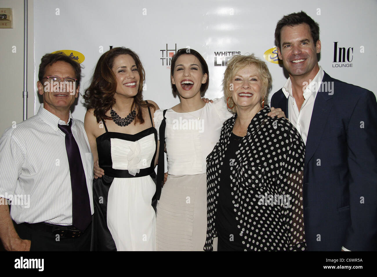 Peter Scolari, Andrea Grano, Christy Carlson Romano, Betty Buckley and ...