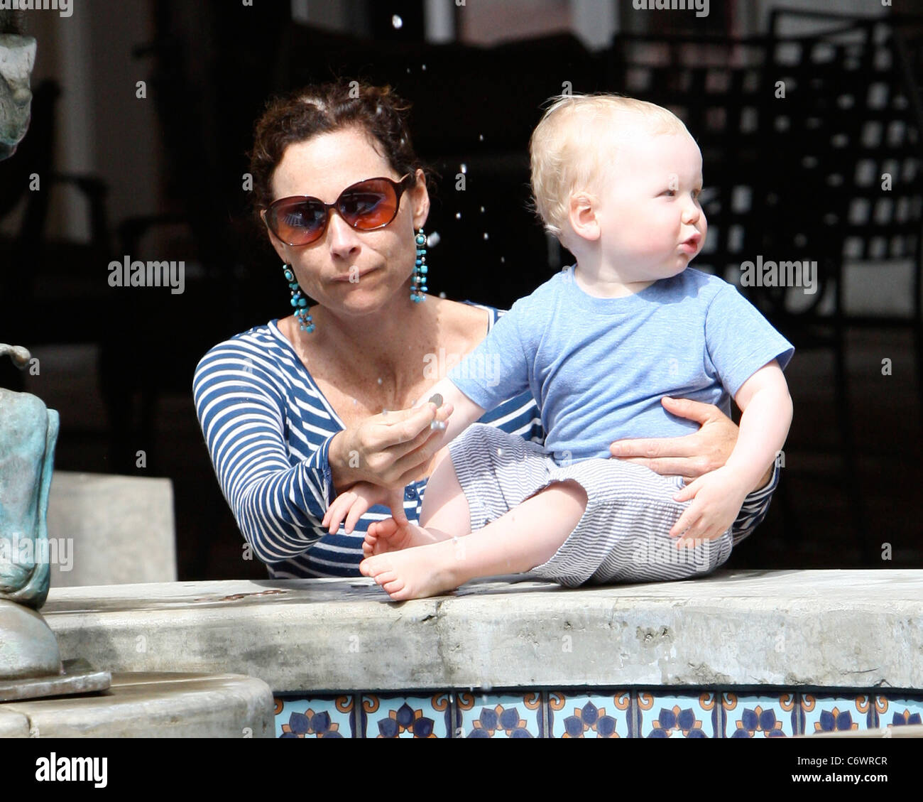 Minnie driver and her son hi-res stock photography and images - Alamy