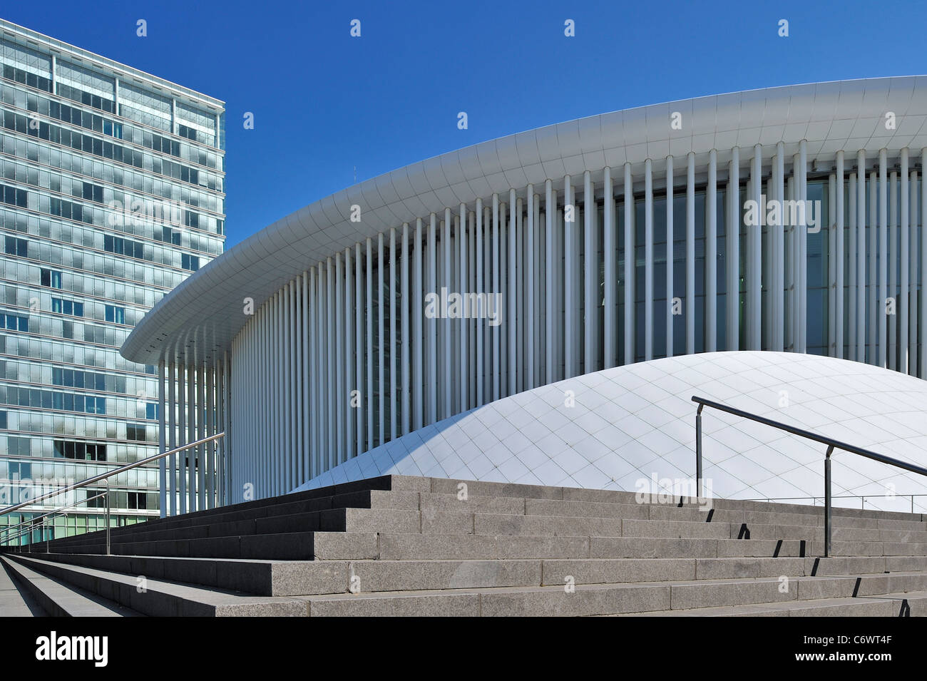European Parliament building offices and Grande-Duchesse Joséphine ...