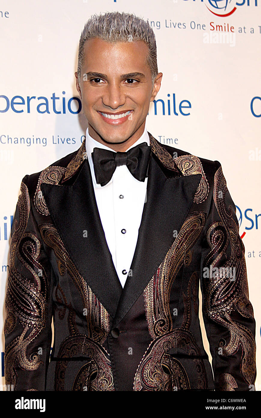 Jay Manue 2010 Operation Smile's Annual Gala New York City, USA - 06.05 ...