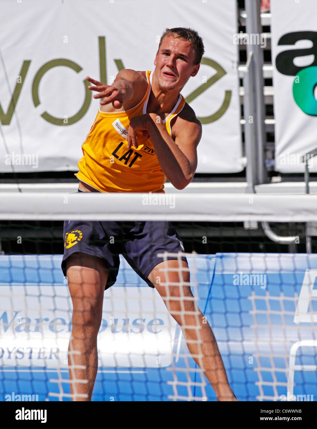 Volleyball attack hi-res stock photography and images - Alamy