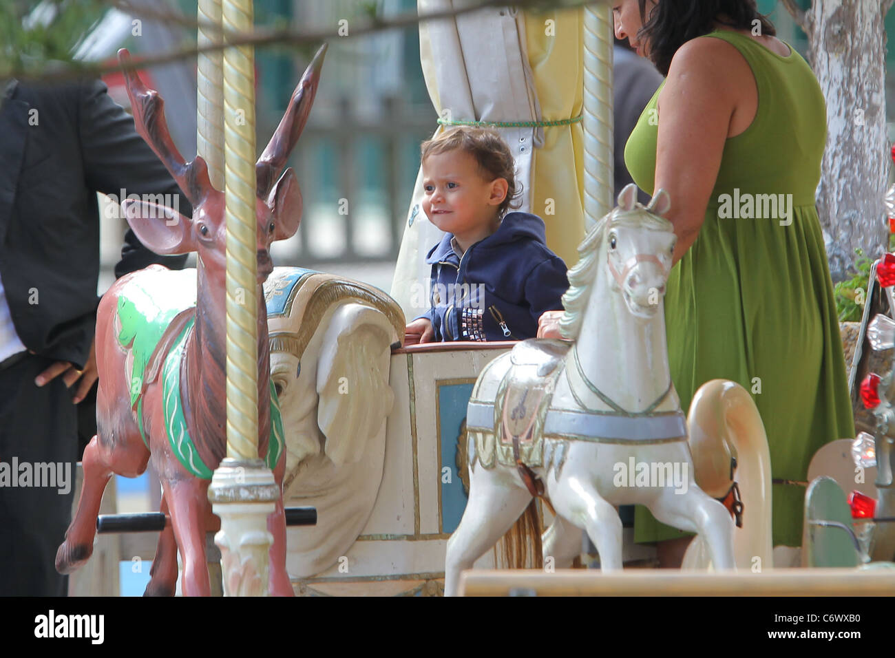 Max Jennifer Lopez with her twins Emma and Max enjoy a ride on the ...