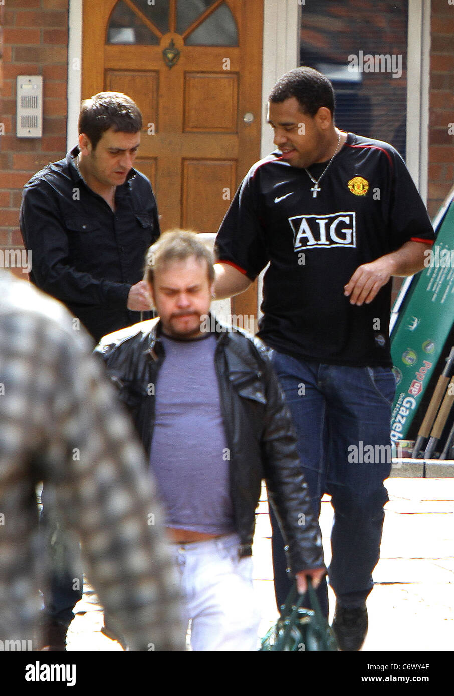 Chris Gascoigne The coronation street soap actor treated a fan to a ...