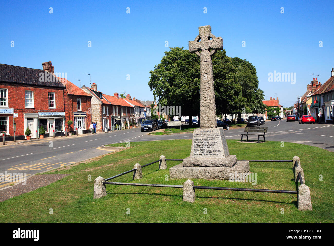 Burnham Market war memorial Norfolk UK Stock Photo - Alamy