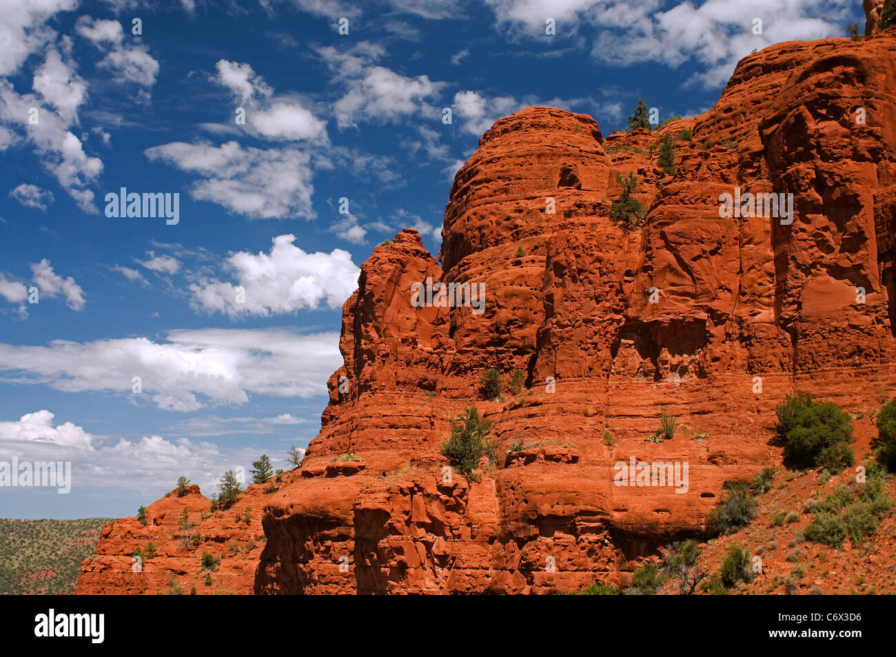 mountains rocks peak Sedona AZ Arizona Stock Photo - Alamy