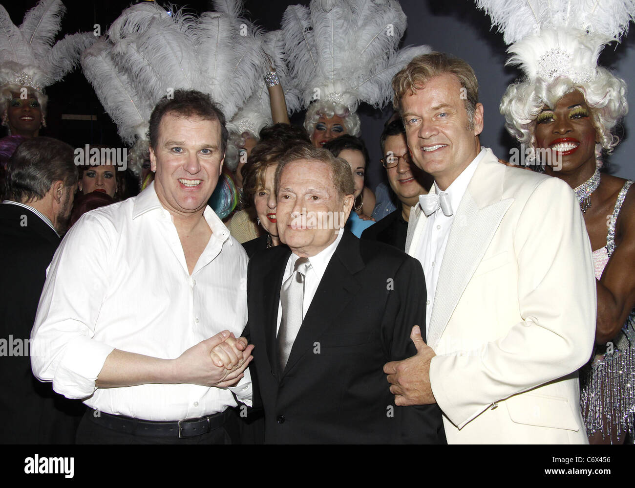 Douglas Hodge, Jerry Herman, Kelsey Grammer, and cast backstage after ...