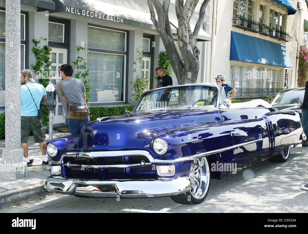 Johnny Hallyday's classic American car parked outside Neil George Salon ...