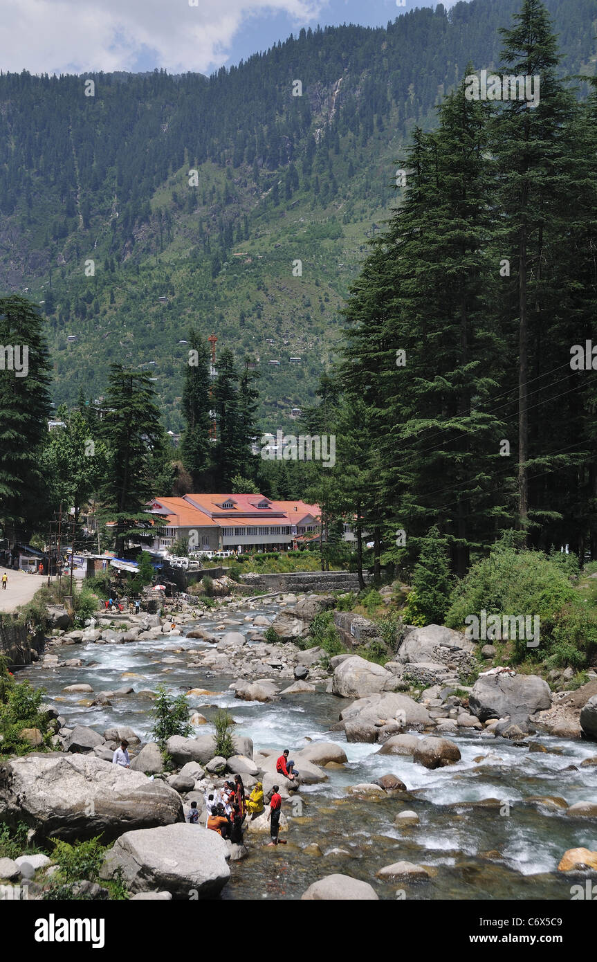 Manali hi-res stock photography and images - Alamy
